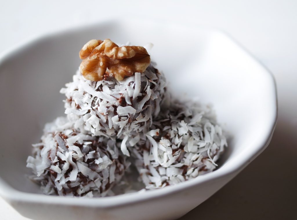 Baller Breakfast: Low Carb Fudgy Coconut Protein Balls - Inspector Gorgeous